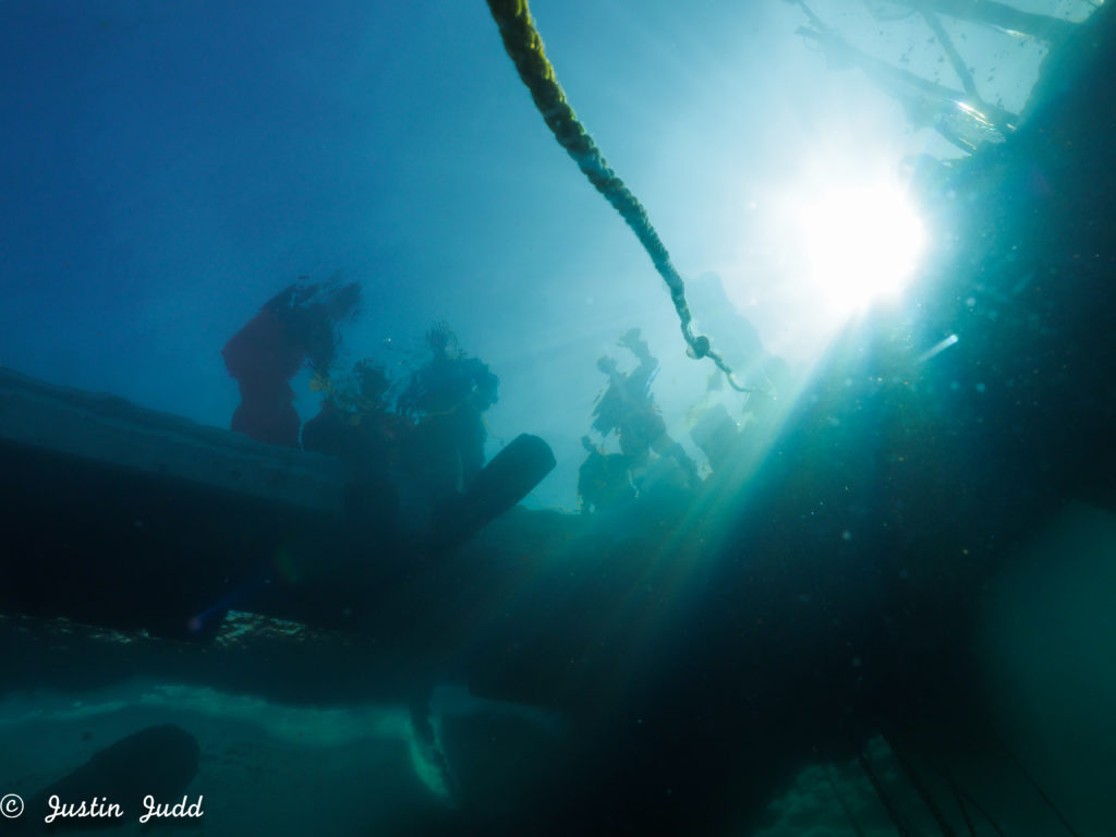 An Introduction to Ice Diving • Scuba Diver Life